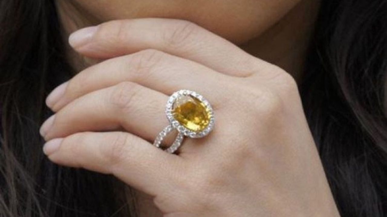 Get the perfect Navratna Gemstones for Navratri Festival! - Pmkk Gems